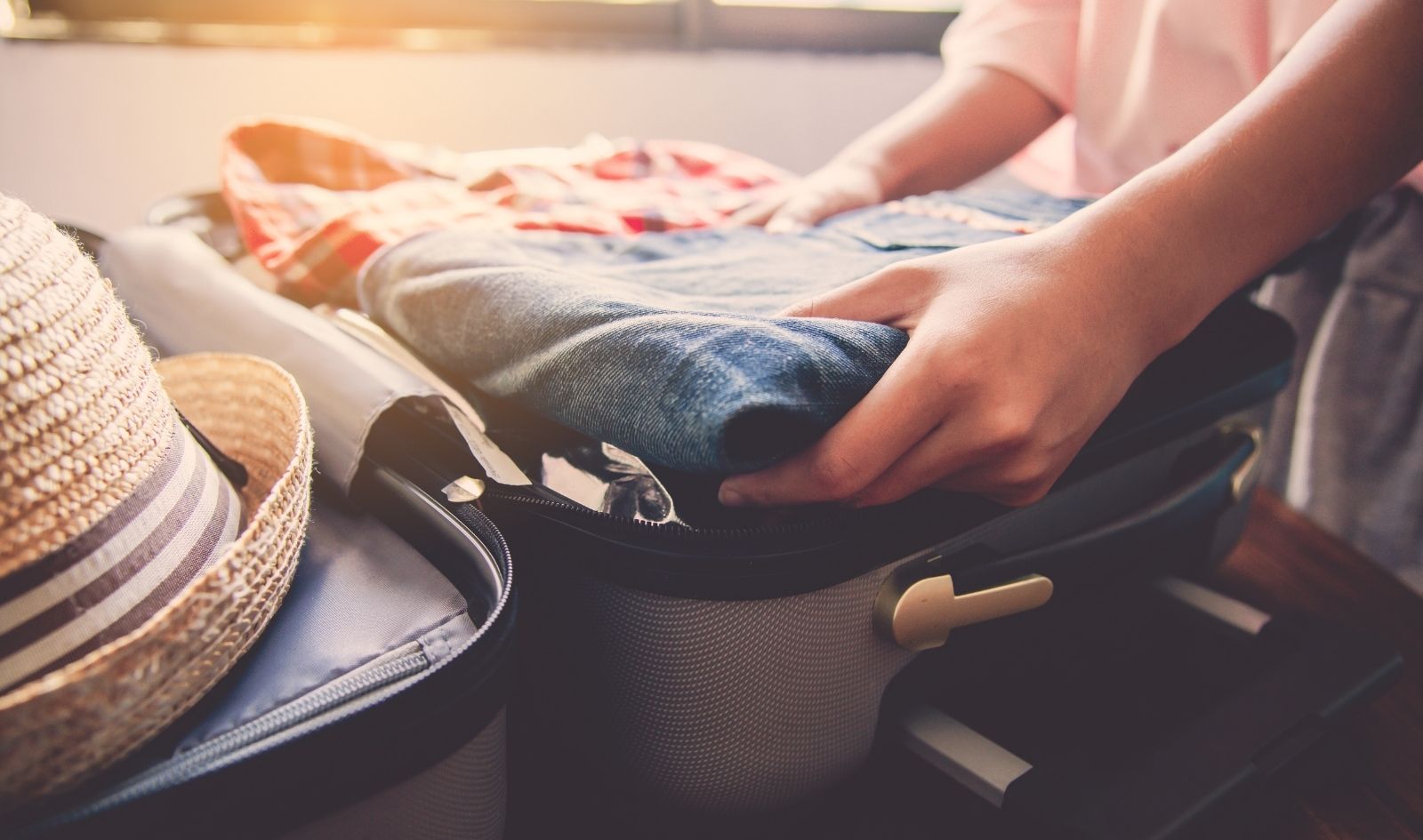 Moving abroad: advice on how to handle your luggage
